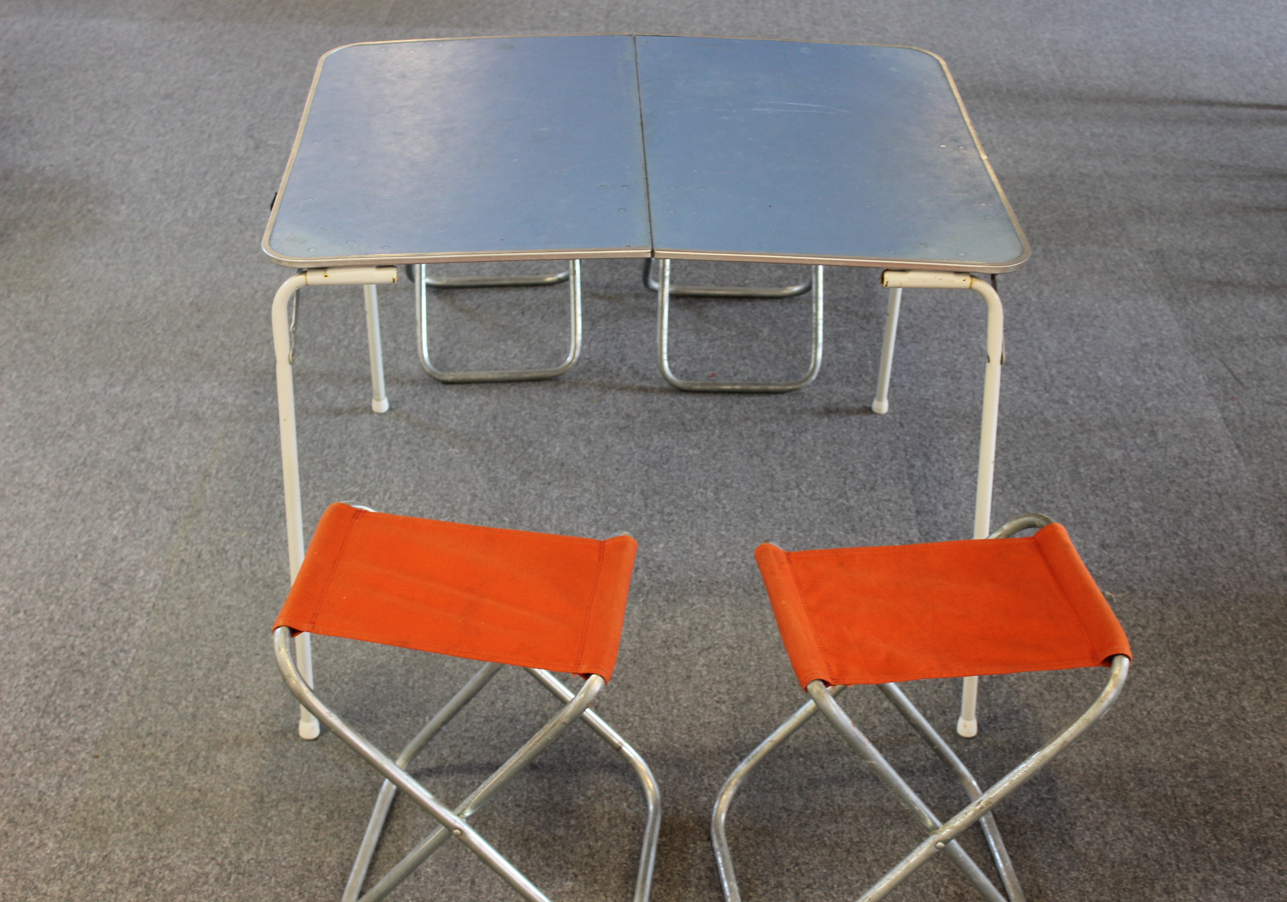 Campingbord och stolar 70-tal | Auktion.se